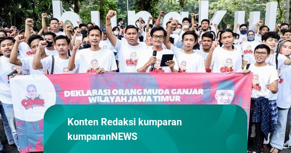 Orang Muda Jatim Dukung Ganjar Jadi Presiden 2024: Berjuang untuk Rakyat Kecil | kumparan.com
